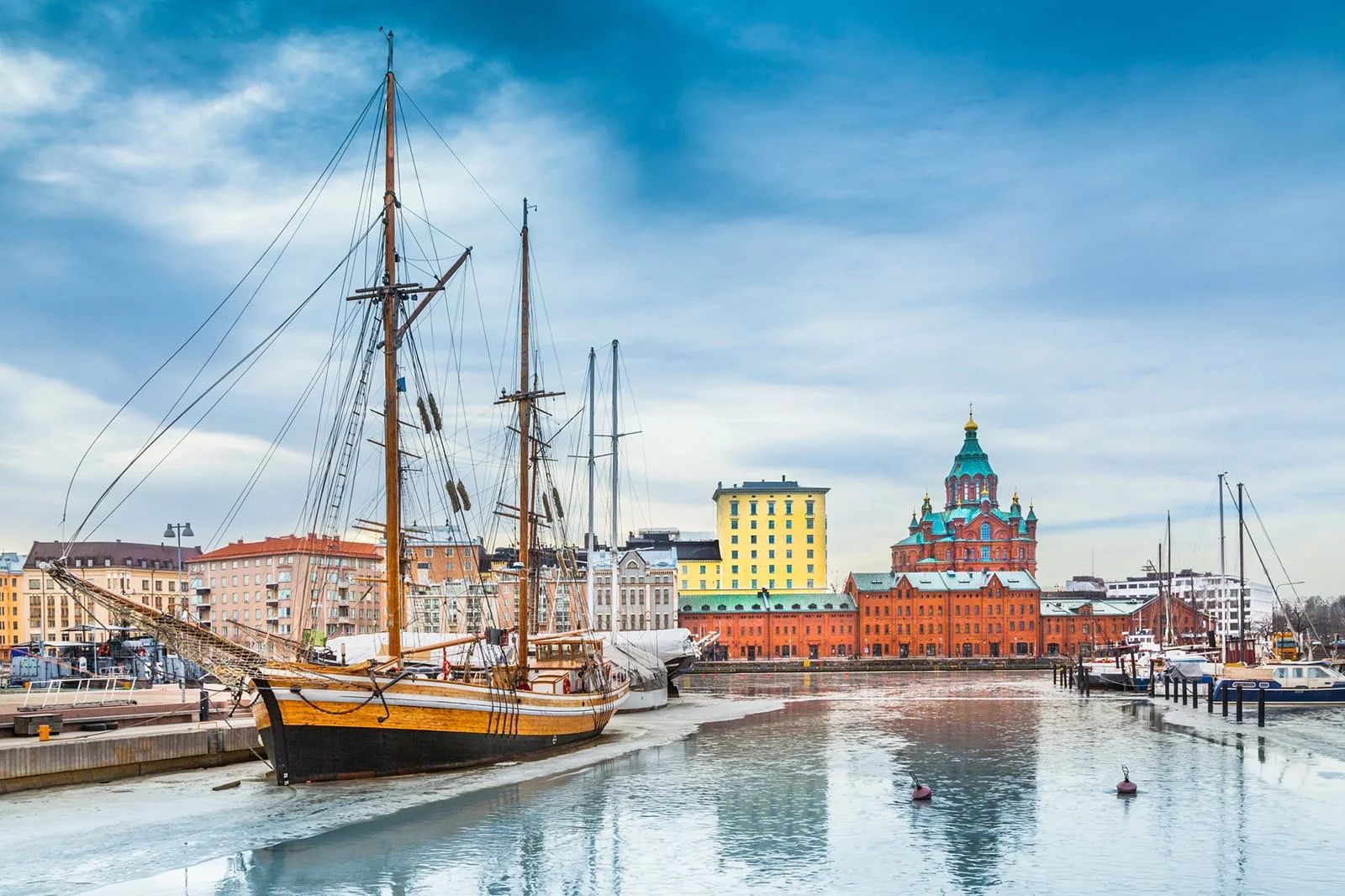 Ferry from Helsinki to Tallinn: Tickets, Timetable & Fares 2026